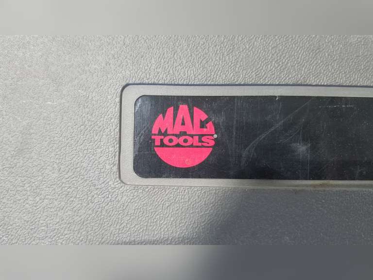 MAC Tools 10-way slide hammer puller set - Adam Marshall Land & Auction ...