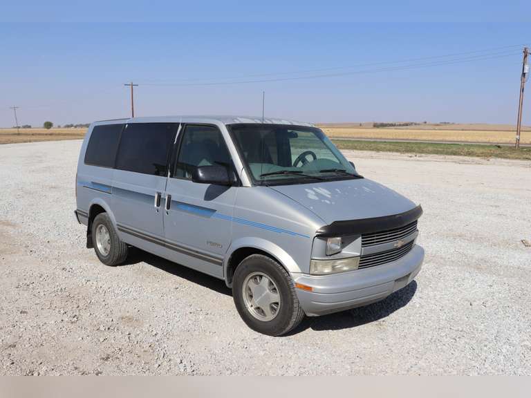 1997 Chevrolet Astro Van - Adam Marshall Land & Auction, LLC