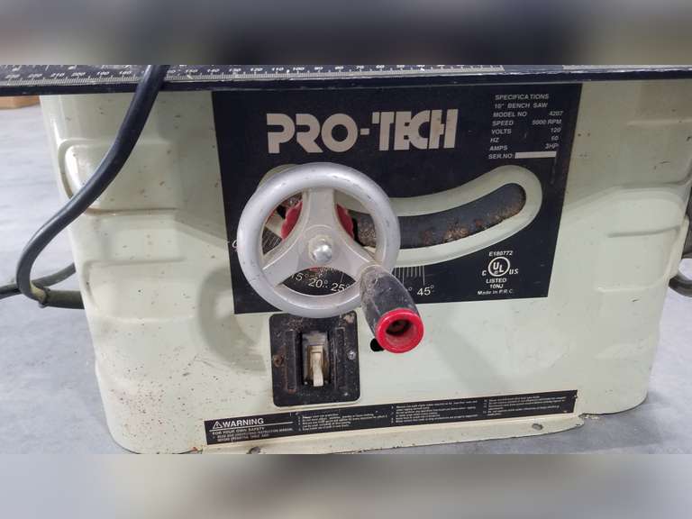 Pro-Tech 10" Bench Saw - Adam Marshall Land & Auction, LLC