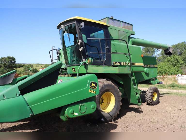 John Deere 6620 Combine - Adam Marshall Land & Auction, LLC