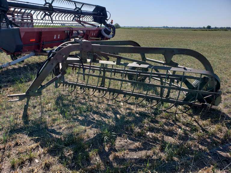 John Deere 851 Side Rake - Adam Marshall Land & Auction, LLC