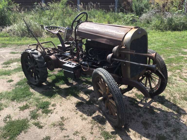 1929 Doddle Bug tractor - Adam Marshall Land & Auction, LLC
