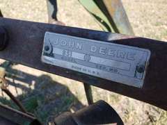John Deere 851 Side Rake - Adam Marshall Land & Auction, LLC