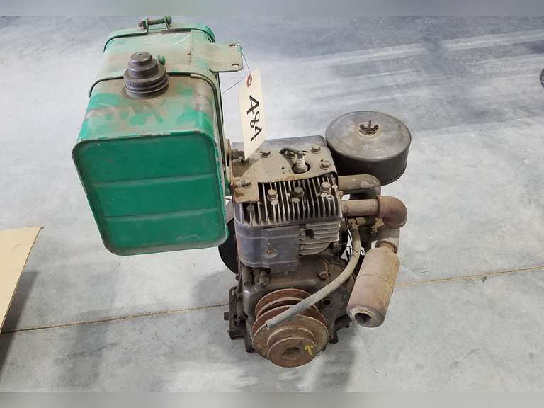 Briggs & Stratton 8 HP Engine - Horizontal Shaft - Adam Marshall Land ...
