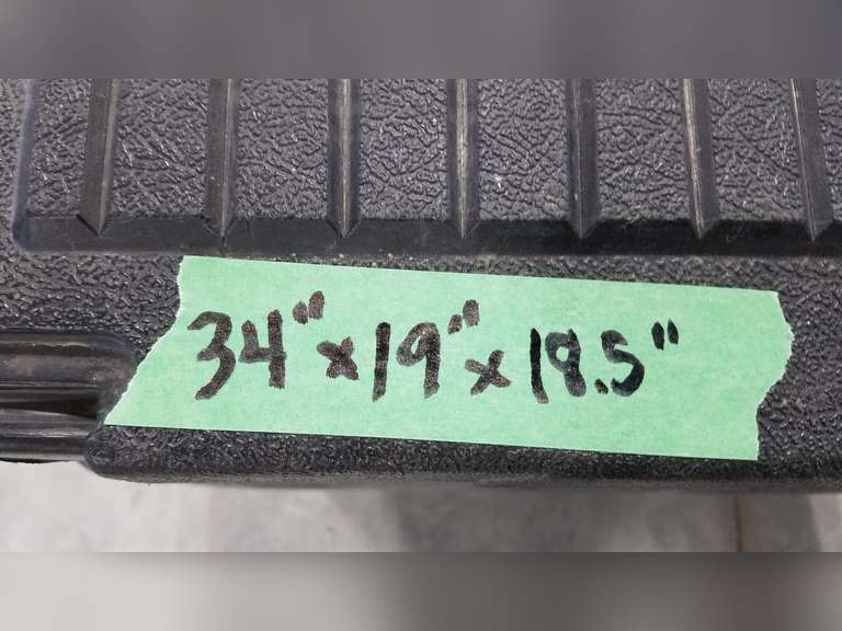 Delta Packer-45 Tool/Storage Box 34"x19"x18.5" (One Latch Missing ...