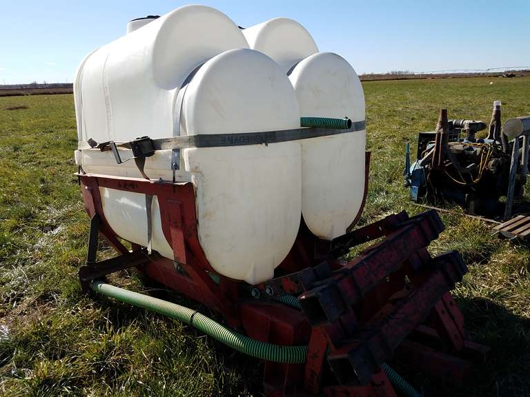 (1) Set Saddle Tanks - (2) 250 Gallon Tanks W/IH Adjustable Mounting ...