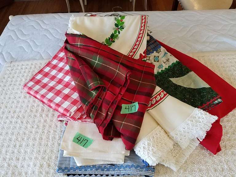 Table Linens - Adam Marshall Land & Auction, LLC