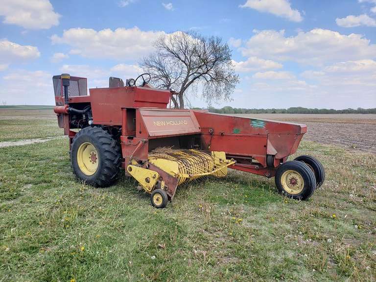 New Holland 1283 Self Propelled Small Square Baler - Adam Marshall Land ...