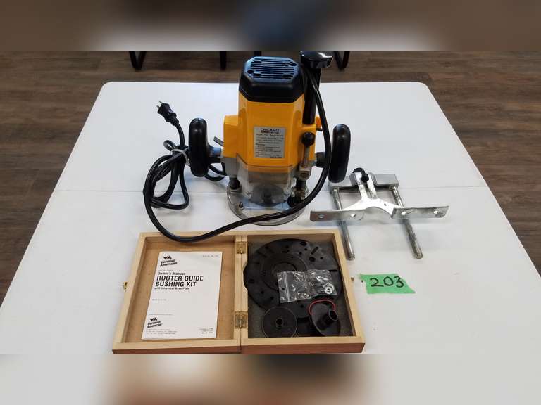 Chicago Electric Power Tools Plunge Router Model 37793 W/Router Guide ...