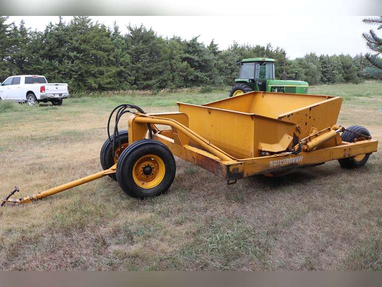 Soilmover 5 Yard Dirt Pull Scraper - Adam Marshall Land & Auction, LLC