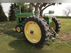 1950 John Deere G Pulling Tractor - Adam Marshall Land & Auction, LLC