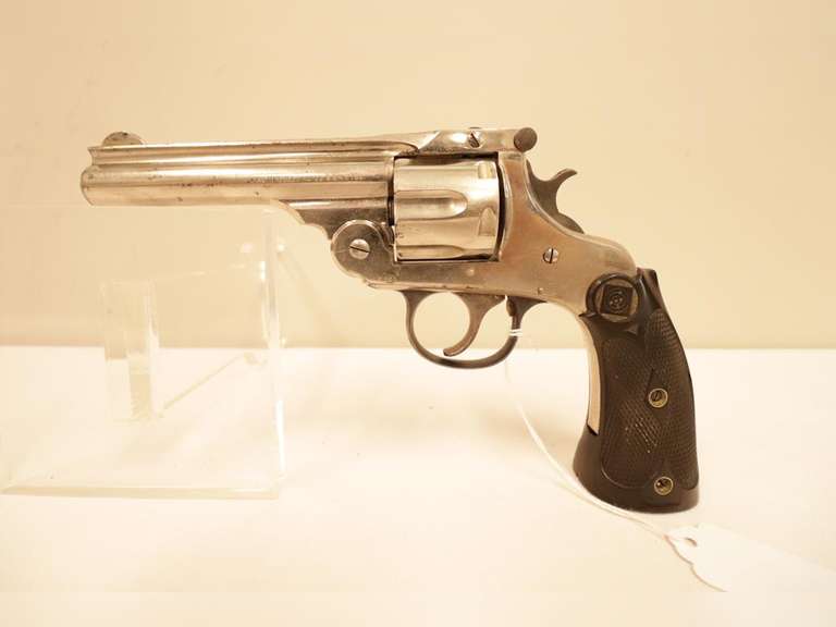 H & R Top Break Revolver - 32 S&W - SN: 212644 - Adam Marshall Land ...