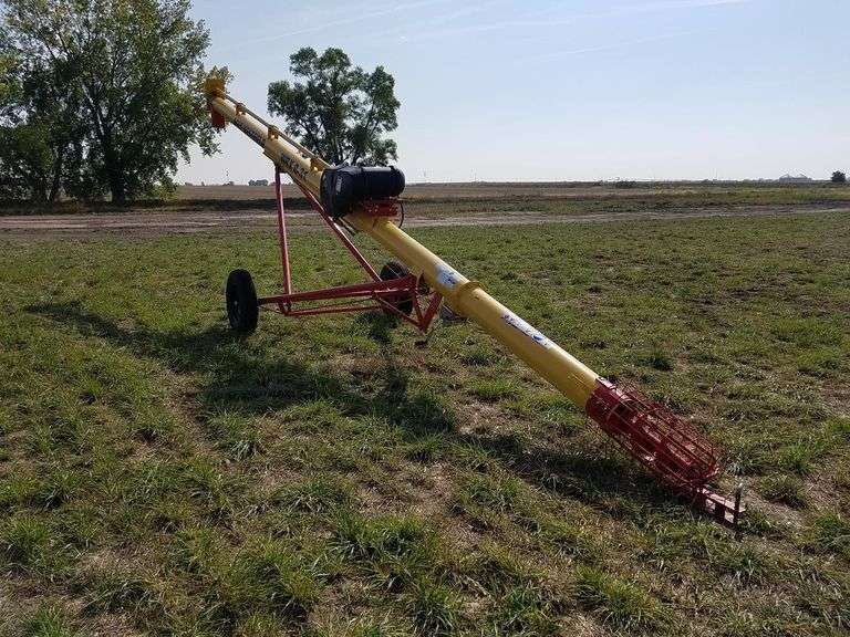 Unused AGI Westfield Grain Auger WRX 8-31 - Adam Marshall Land ...