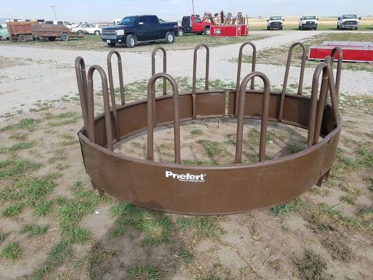 Priefert Round Bale Feeder - Adam Marshall Land & Auction, LLC