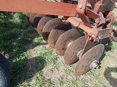 International 470 Disk 18ft - Adam Marshall Land & Auction, LLC