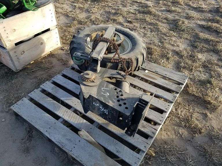 John Blue Piston Pump & Ground Drive - Adam Marshall Land & Auction, LLC