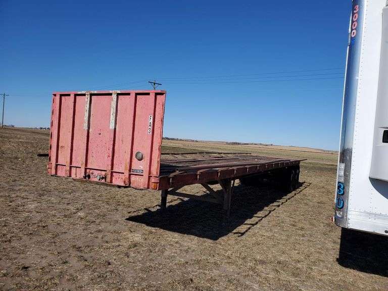 1978 Hobbs 42FT Flatbed Trailer - Adam Marshall Land & Auction, LLC