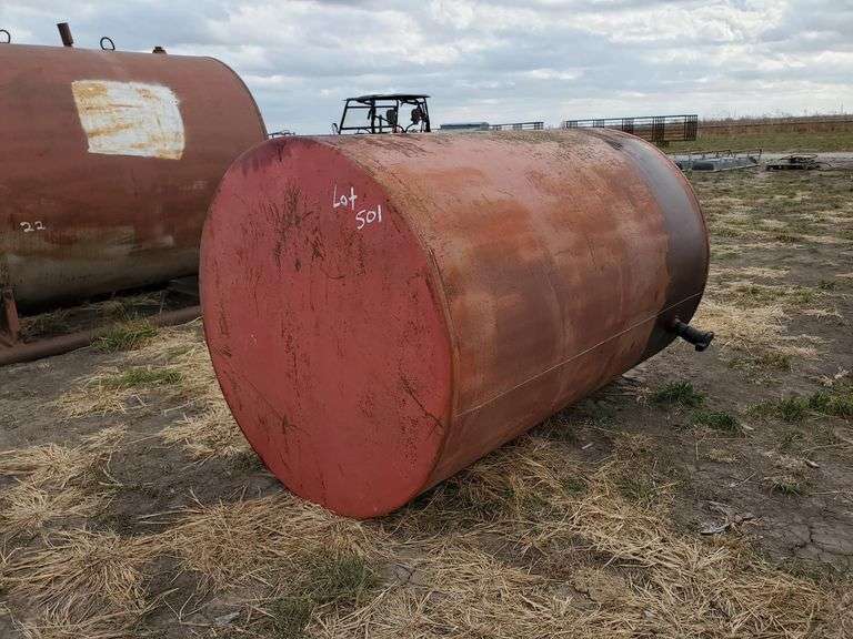 500 Gallon Fuel Tank - Adam Marshall Land & Auction, LLC