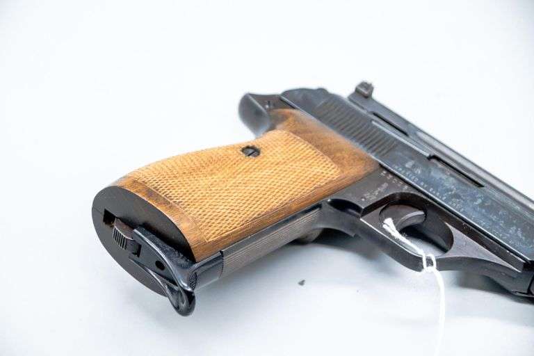 Bernardelli Model 69 Pistol - 22 LR - SN: 13006 - Adam Marshall Land ...