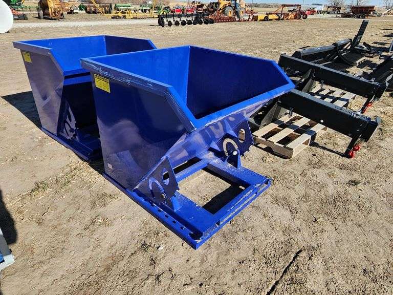 Unused Greatbear Self Dumping Hopper Equipment Attachment w/ forklift ...