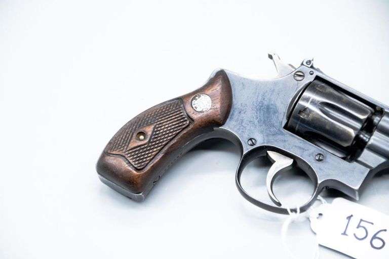 Smith & Wesson Model 22-32 Kit Gun Revolver - 22 LR - SN: 591487 - Adam ...