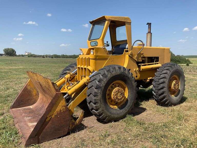 Trojan 204-GM Wheel Loader - Adam Marshall Land & Auction, LLC