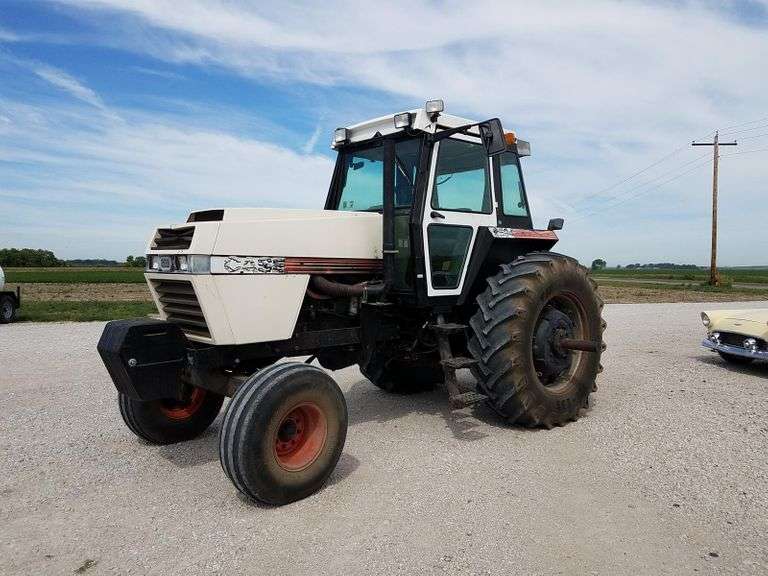 1984 Case 2594 Tractor - Adam Marshall Land & Auction, LLC