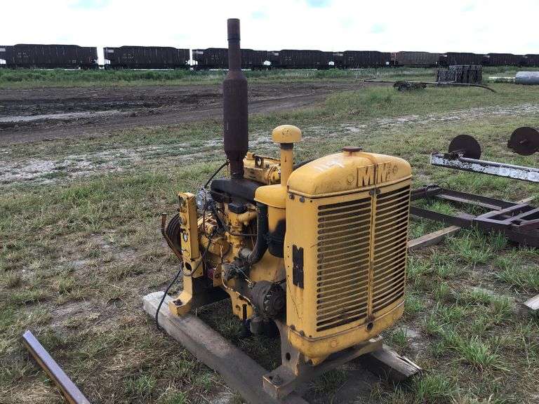 Minneapolis Moline 4 Cylinder Power Unit with Clutch - Adam Marshall ...