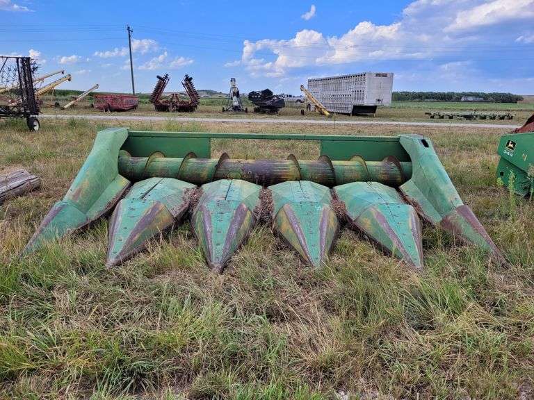 JD 554 6R36 Row Crop Head - Adam Marshall Land & Auction, LLC
