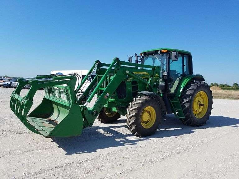2010 John Deere 7230 MFWD Tractor with 741 Loader - 1,988 hours - Adam ...