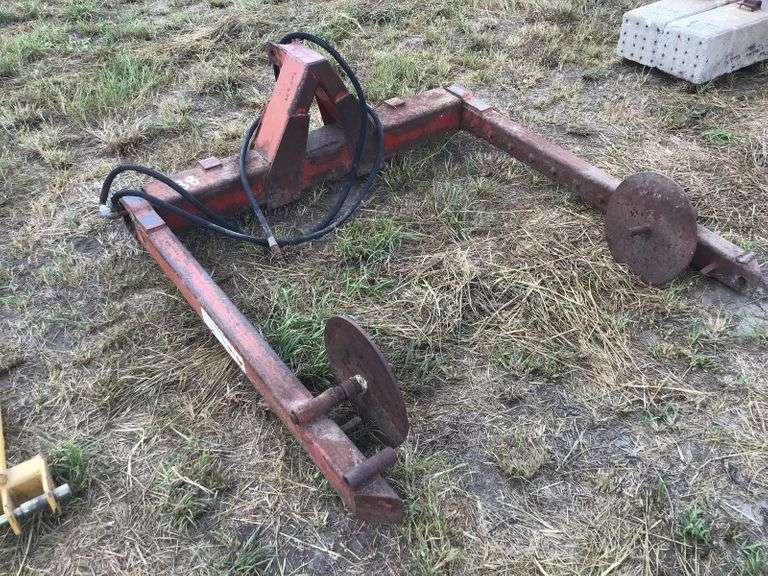 3 Pt Bale Unroller - Adam Marshall Land & Auction, LLC