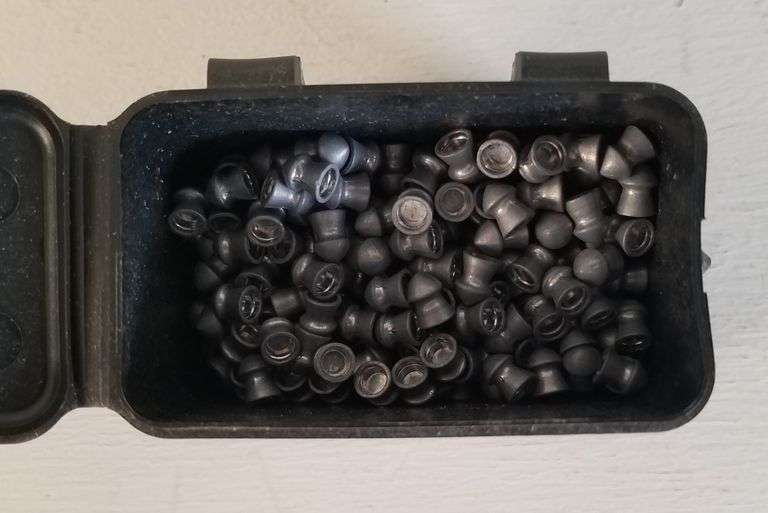 Daisy Powerline 856 Pellet Rifle - .177 Cal - W/Partial Box Pellets ...