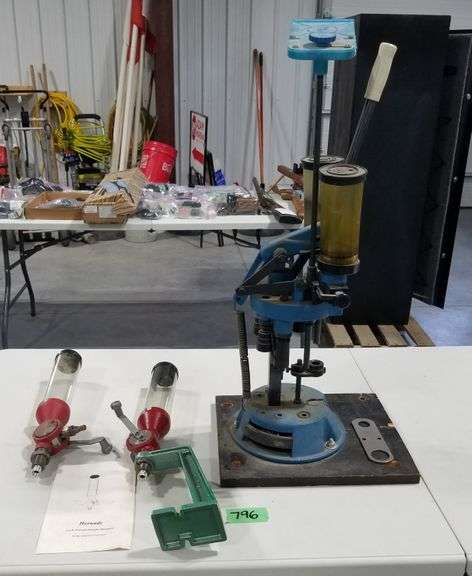 Honey Bair 405 Reloader W/Accessories - Adam Marshall Land & Auction, LLC