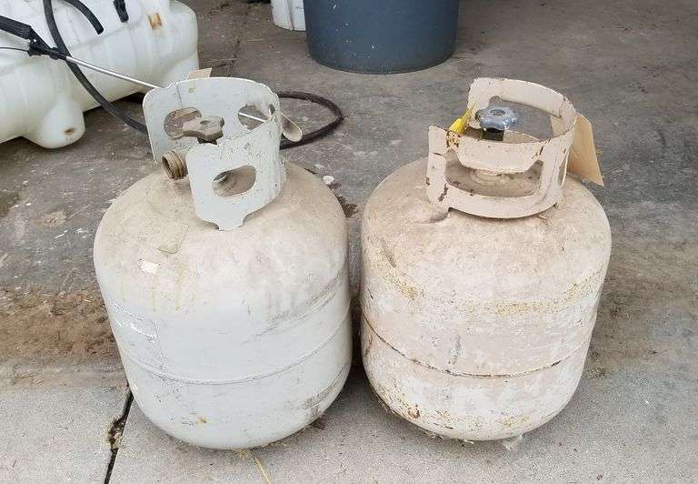 (2) 20 gal. propane tanks - Adam Marshall Land & Auction, LLC