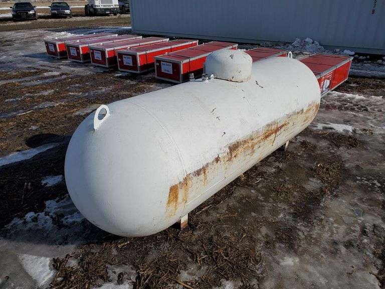 500 Gallon Propane Tank - Adam Marshall Land & Auction, LLC