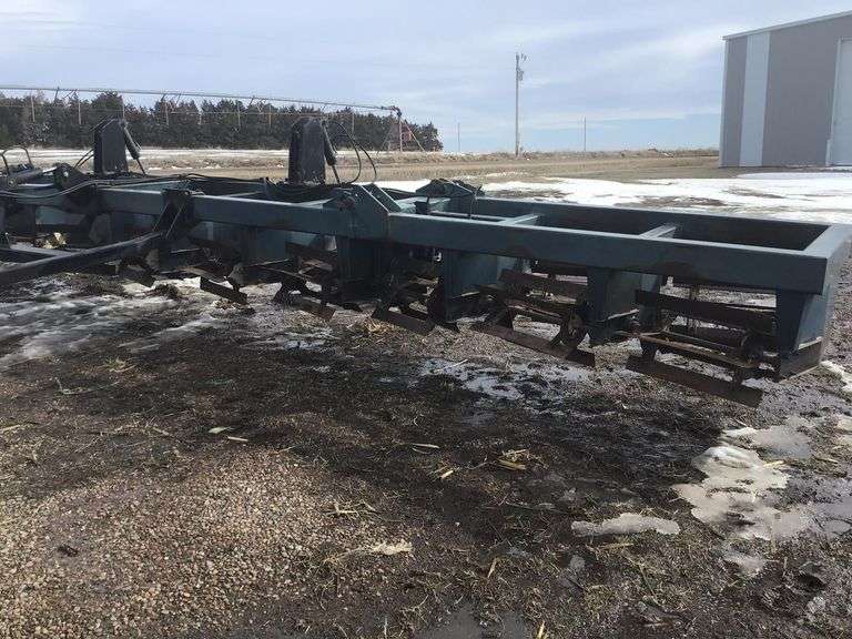 Strobel 12R36 Rolling Stalk Chopper - Adam Marshall Land & Auction, LLC