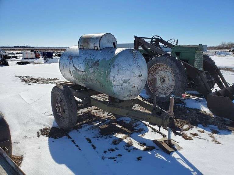 250 Gallon Propane Tank & Trailer - Adam Marshall Land & Auction, LLC