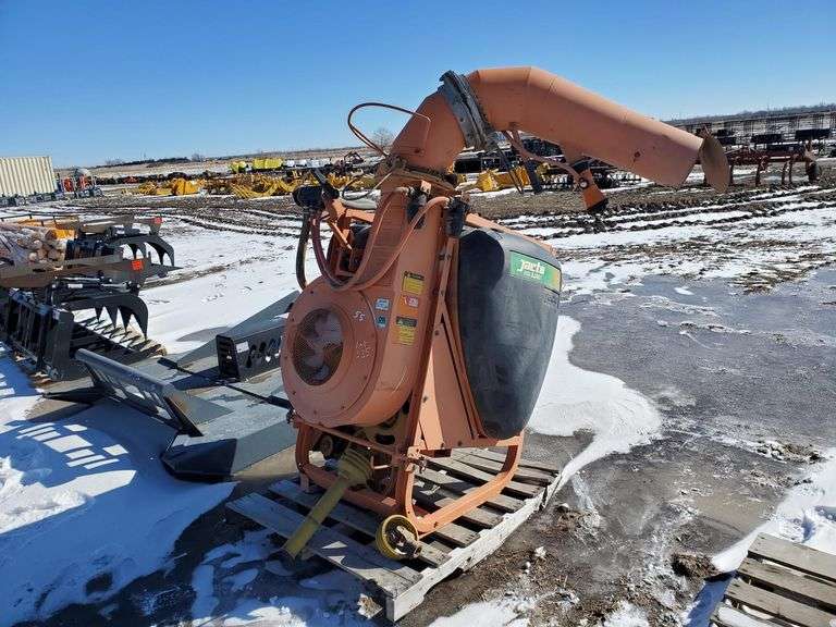 Jacto AJ-401 Cannon Sprayer, 3PT. - Adam Marshall Land & Auction, LLC