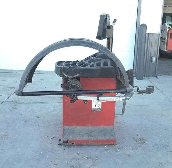 Hunter Model DSP9200 Wheel Balancer W/Assorted BADA Wheel Weights & (3 ...