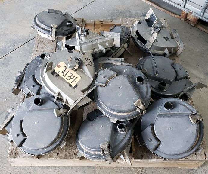 (12) John Deere Vacuum Seed Meters - Adam Marshall Land & Auction, LLC