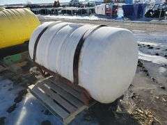 200 Gallon Poly Tank w/ Frame - Adam Marshall Land & Auction, LLC