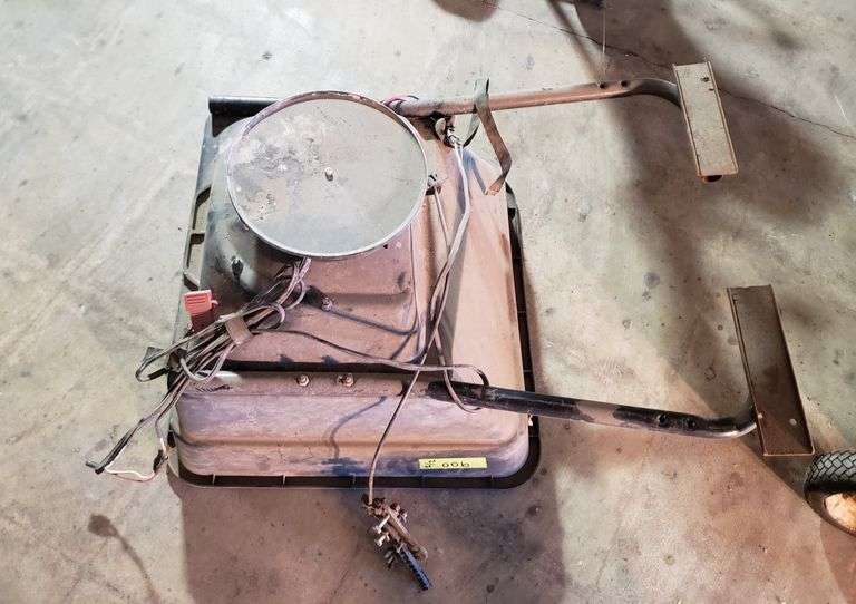 Earthway Fertilizer Spreader & Homelite Blower - Adam Marshall Land ...