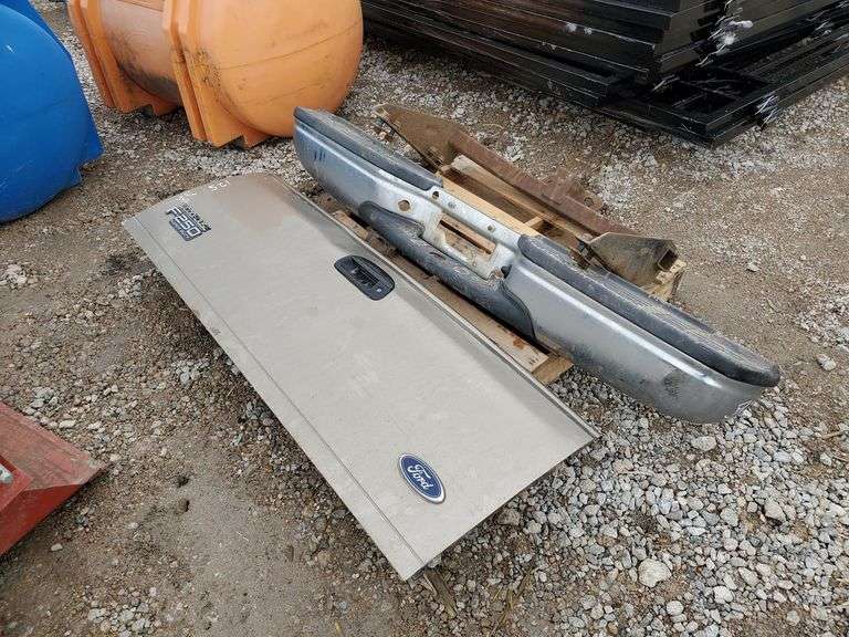 Ford F-250 Tail Gate/ Bumper/ Receiver Hitch - Adam Marshall Land ...