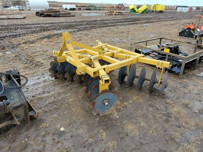 CountryLine 6FT Disk, 3PT - Adam Marshall Land & Auction, LLC