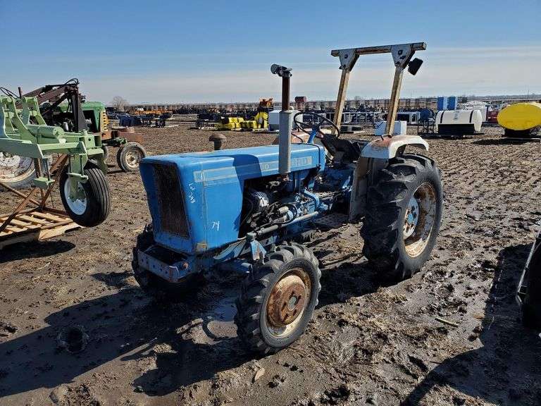1982 Ford 1900 Tractor - Diesel - Adam Marshall Land & Auction, LLC