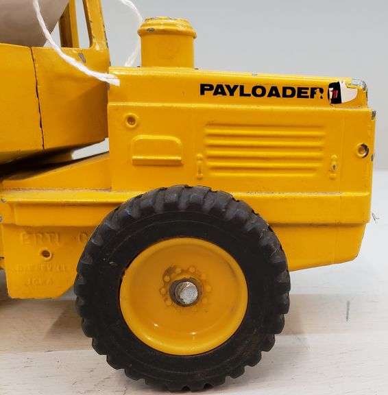 Vintage Case iH Hough Payloader ERTL Co. - Adam Marshall Land & Auction ...