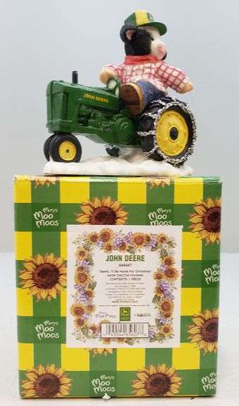 (4) John Deere Mary's Moo Moos in boxes. - Adam Marshall Land & Auction ...