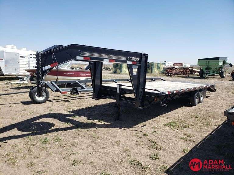 2009 Titan 25FT Gooseneck Flatbed Trailer - Adam Marshall Land ...