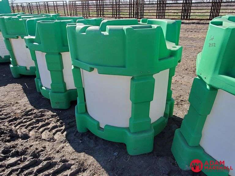 120 Gallon Poly Tank - Adam Marshall Land & Auction, LLC