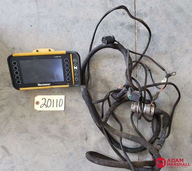 Vermeer E-Link Pro 605n Baler monitor with harness - Adam Marshall Land ...